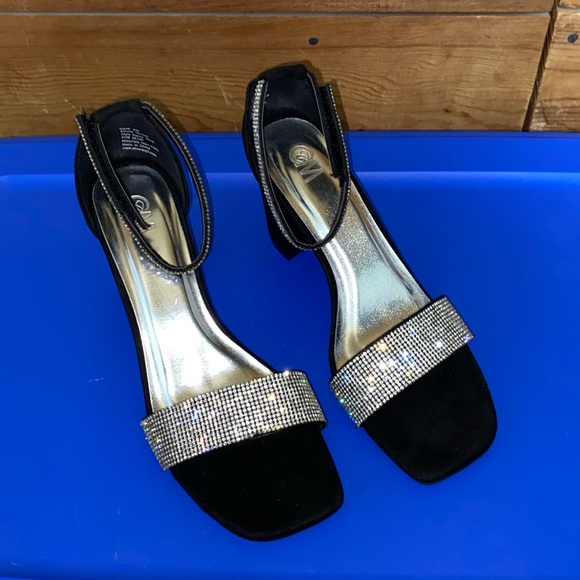 Gem | Shoes | Gem Sparkling Heels Size 8m | Poshmark